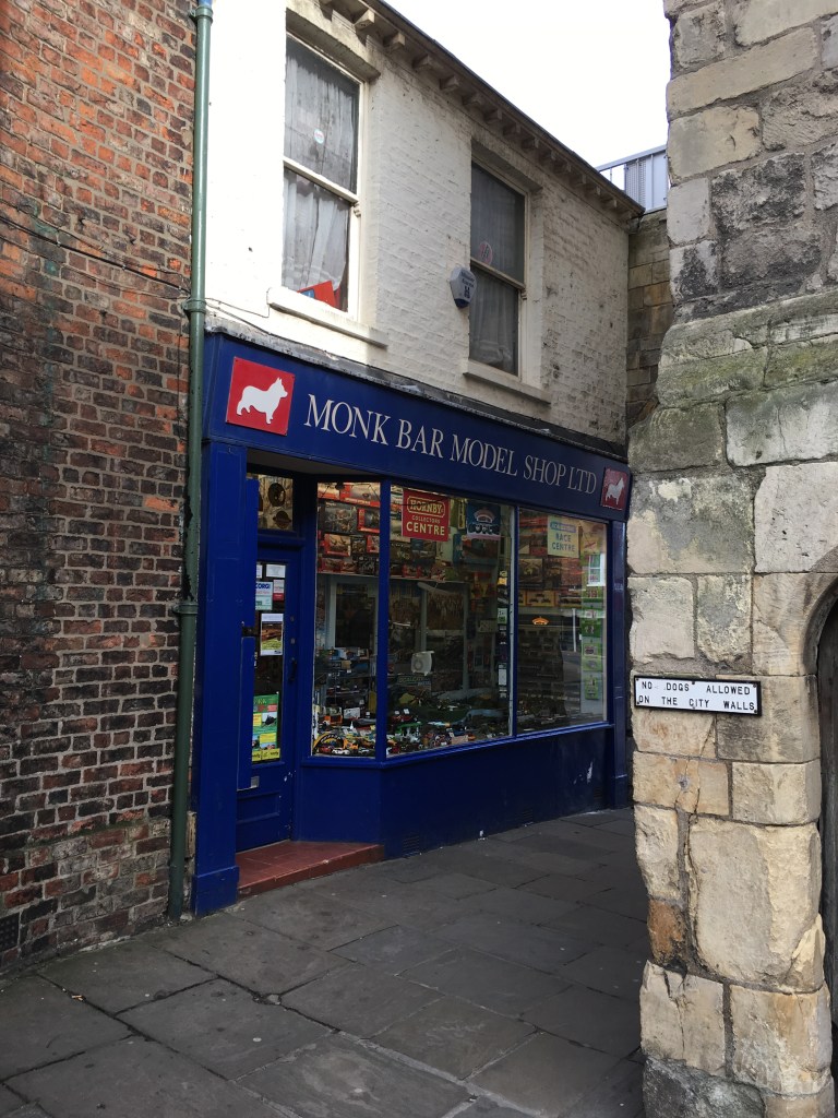 THE OLDEST MODEL SHOP IN THE UK..? – SPENCER POLLARD'S KIT BOX