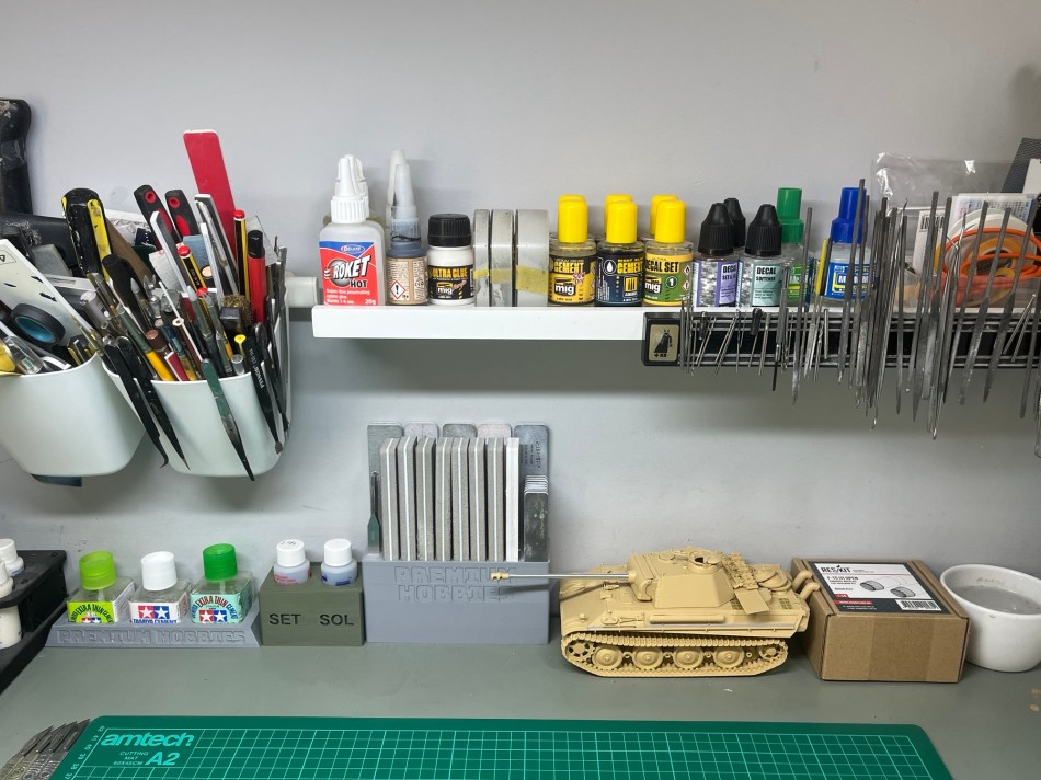 A MODELMAKER’S LIFE. SCALE MODEL CHALLENGE: ALL PACKED AND READY TO GO ...