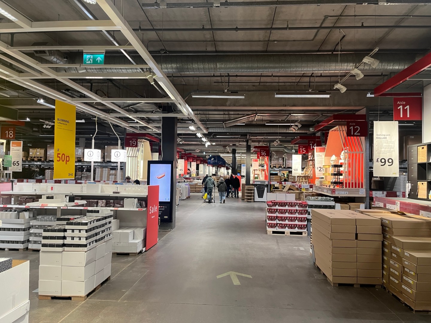 A MODELMAKER’S LIFE: A TRIP TO IKEA… – SPENCER POLLARD'S KIT BOX